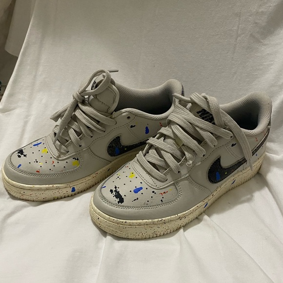 Nike | Shoes | Nike Air Force Lv8 3 Gs Paint Splatter Light Bone | Poshmark